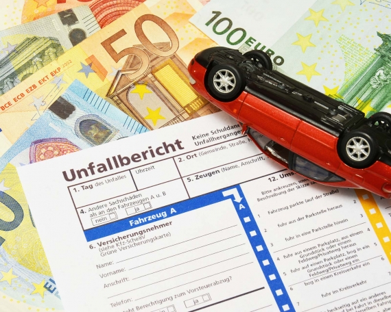 Lackarbeiten lassen Schrammen, Kratzer und Beulen verschwinden